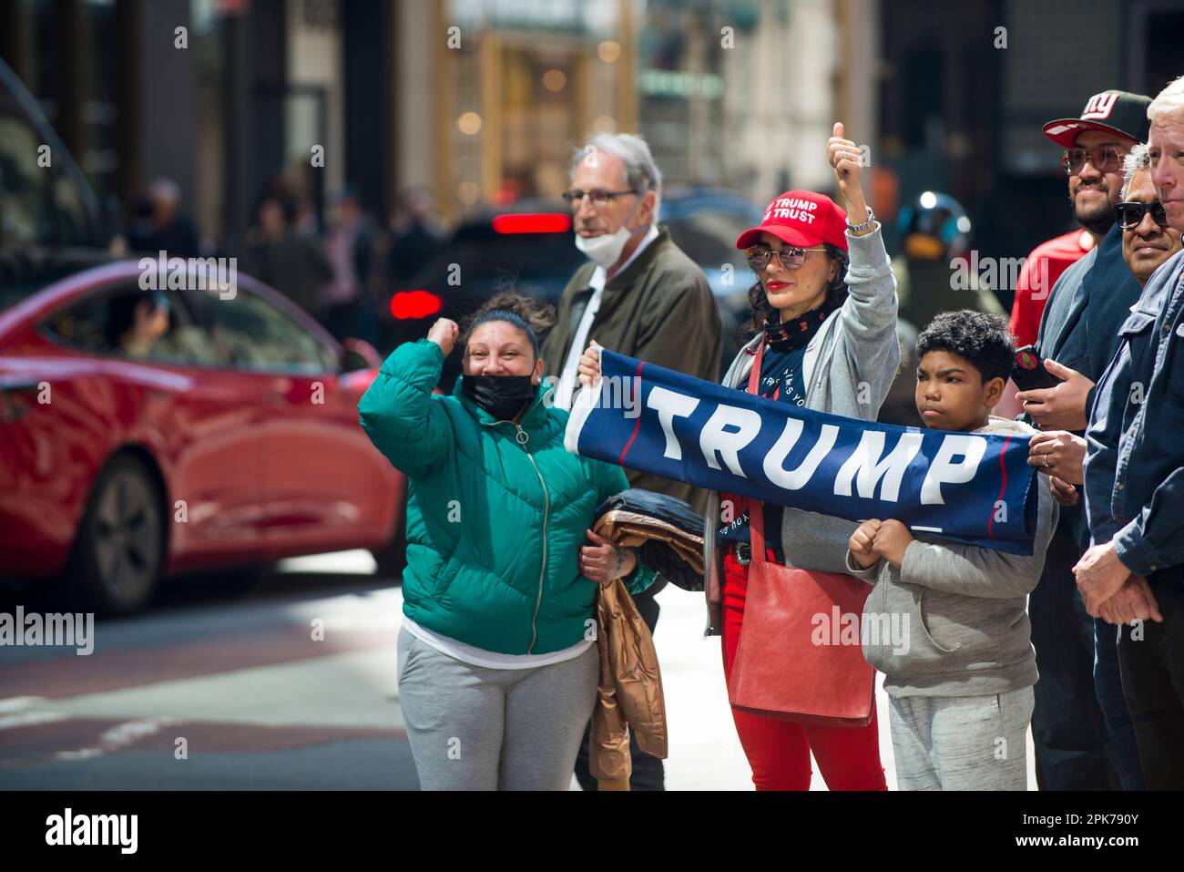 Pro President Trump family holding a Trump sign and getting reactions ...