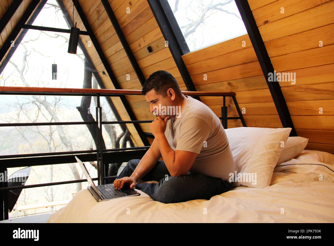 Technology camp latin america hi-res stock photography and images - Alamy