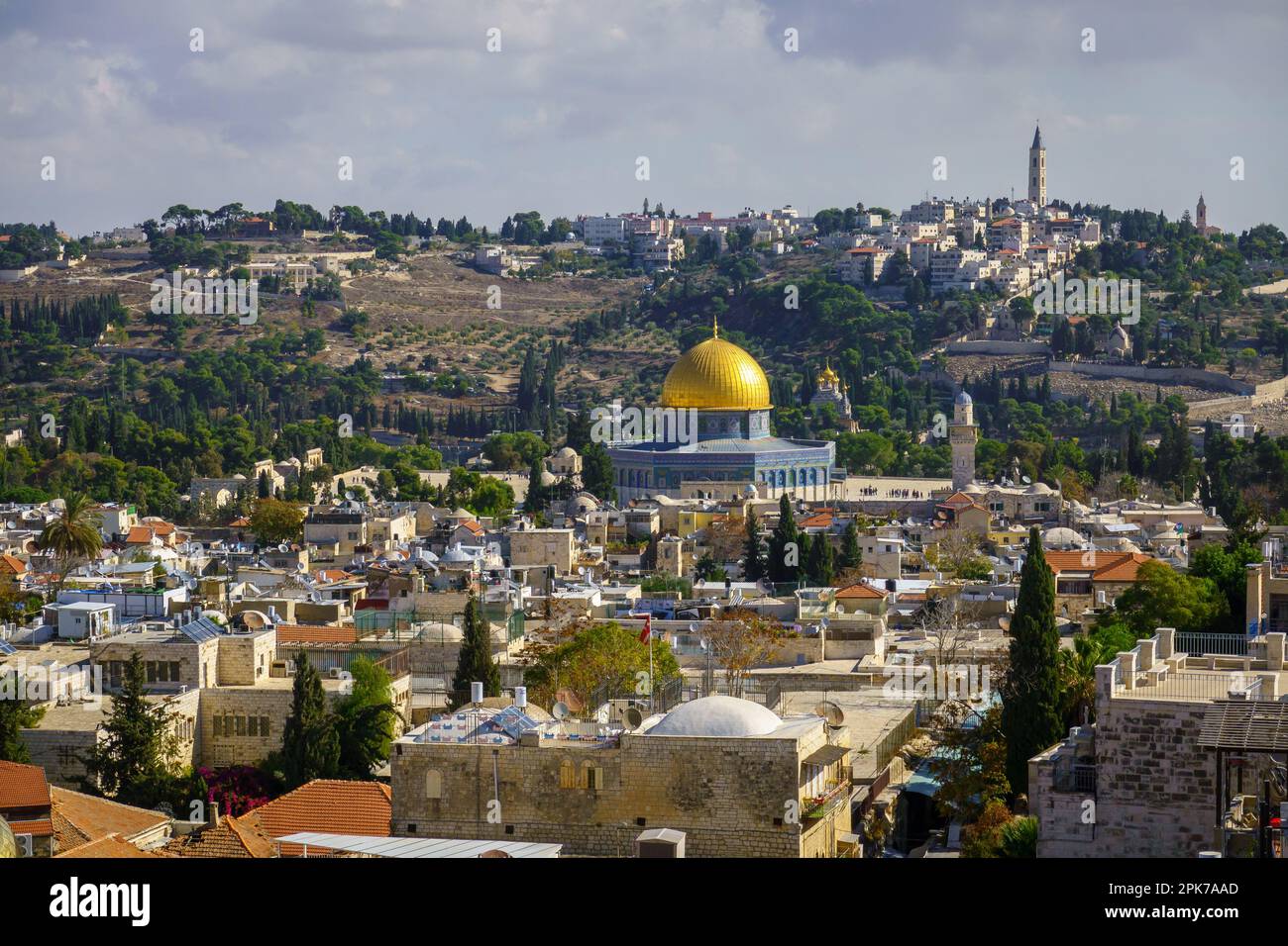 Ancient churches temples in hi-res stock photography and images - Alamy