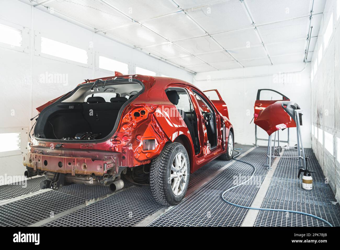Car body parts manufacturing hi-res stock photography and images - Alamy