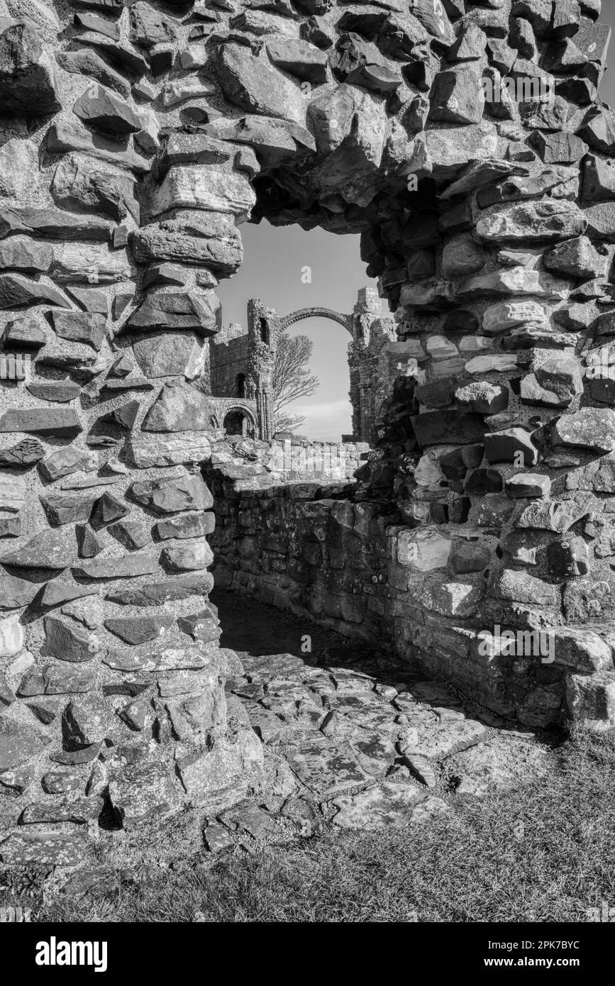 Looking through stone Black and White Stock Photos & Images - Alamy
