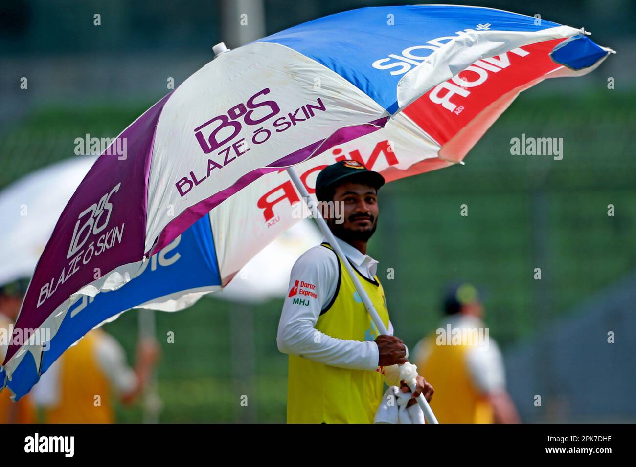 Mahmudul hasan cricket bangladesh hi-res stock photography and images ...