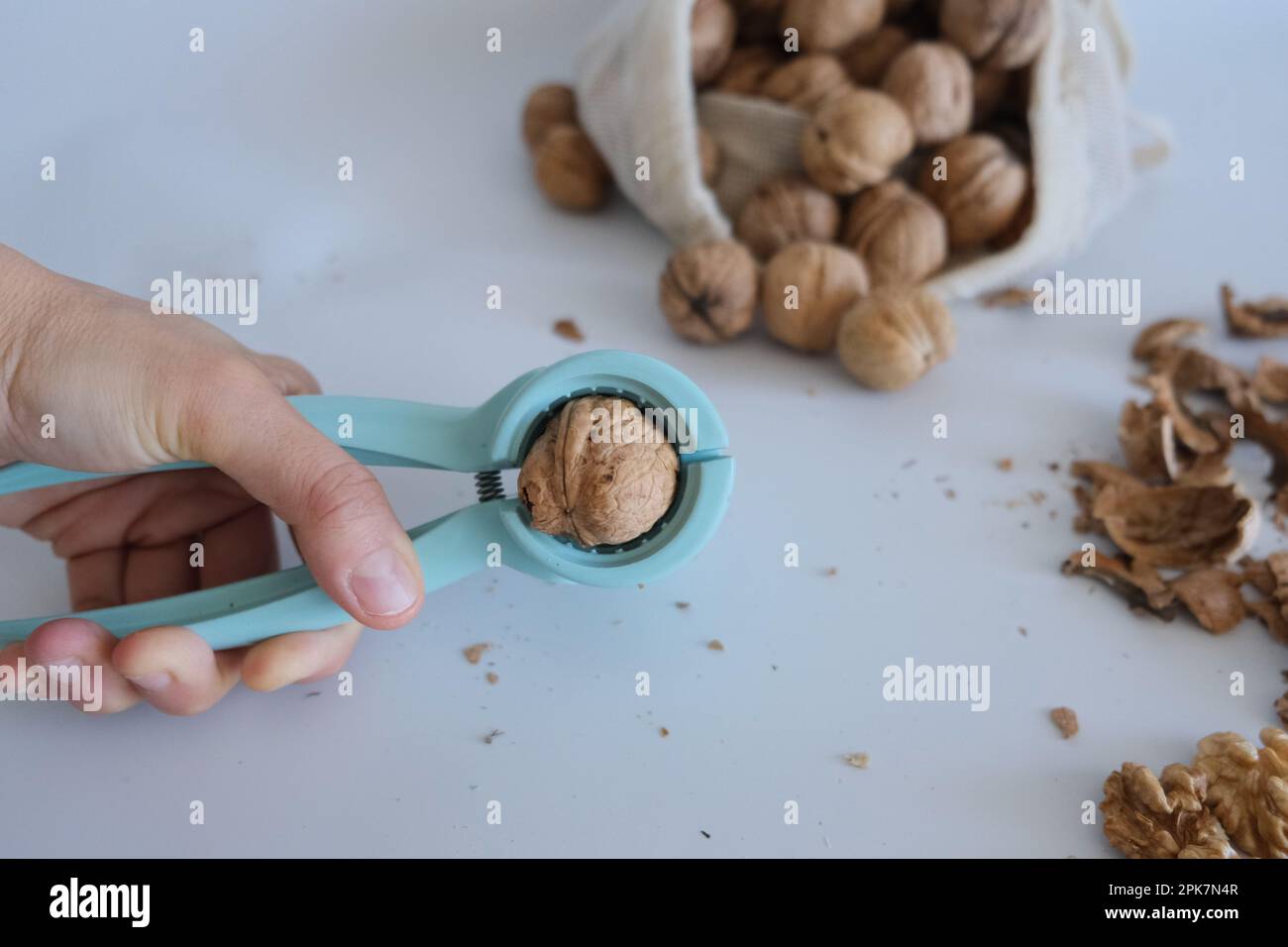 Hand cracker hi-res stock photography and images - Alamy