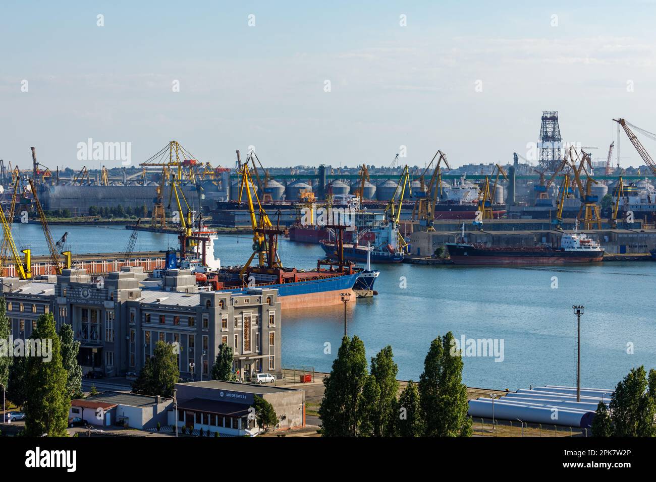 The harbor of Constanta at the Black Sea in Romania Stock Photo - Alamy
