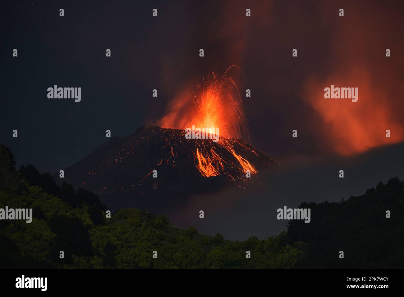Etna volcano eruption , lava, Sicily, italy, italia, sicilia Stock ...