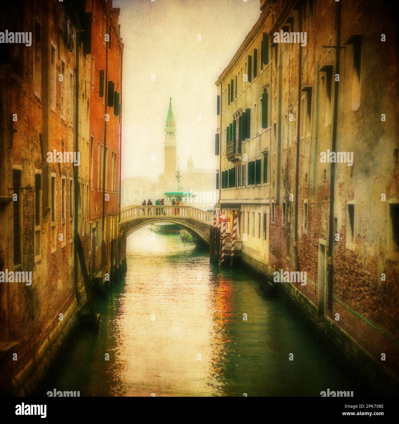 Iconic Venice with texture screen to enhance the atmosphere Stock Photo ...