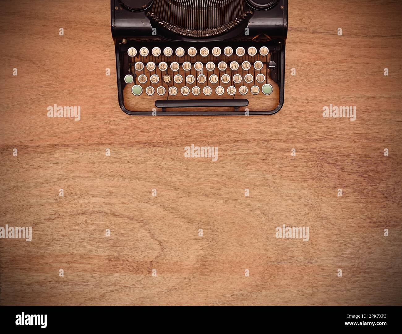 Wooden mechanical machine hi-res stock photography and images - Alamy