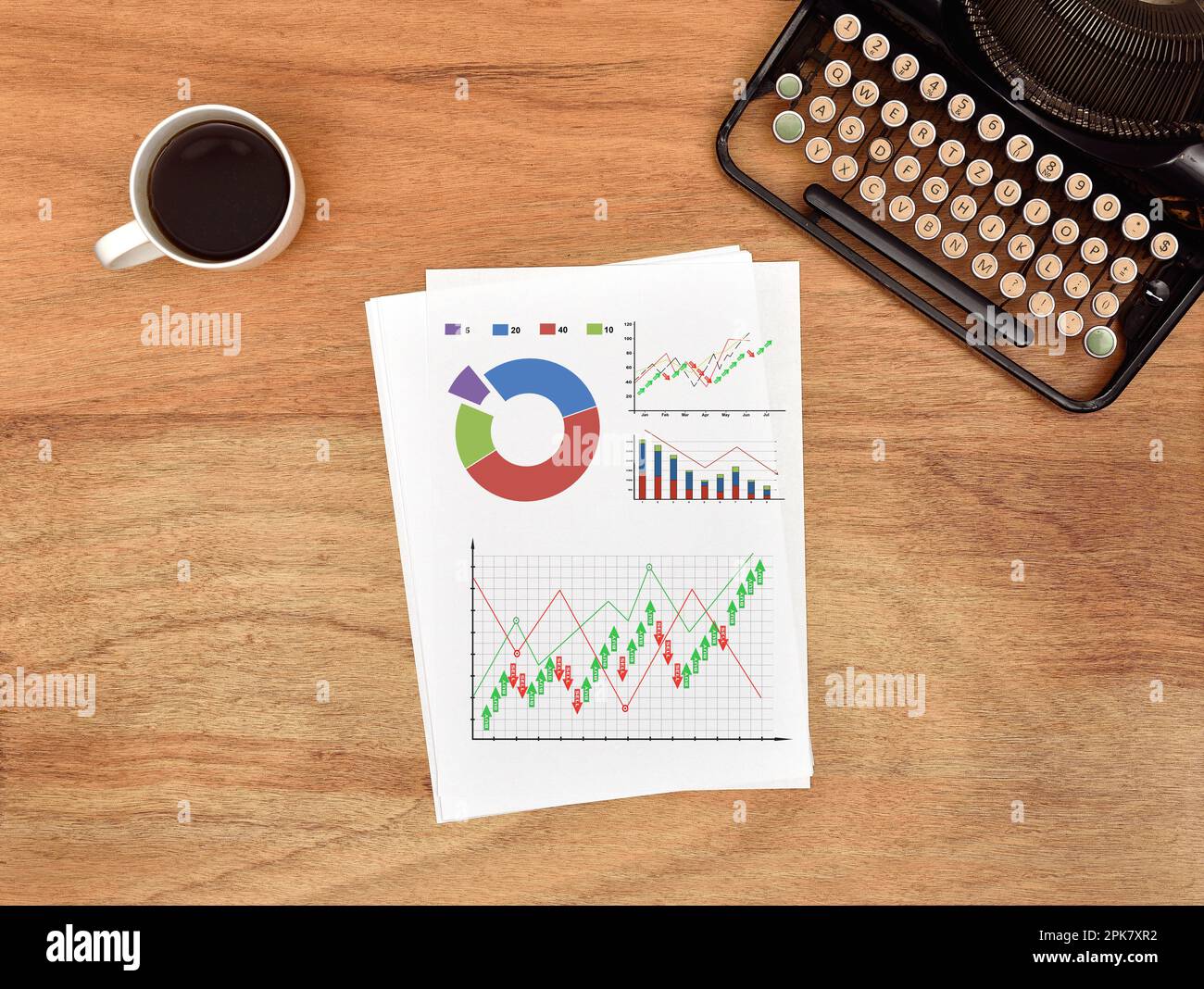Graphic bar charts stock hi-res stock photography and images - Alamy