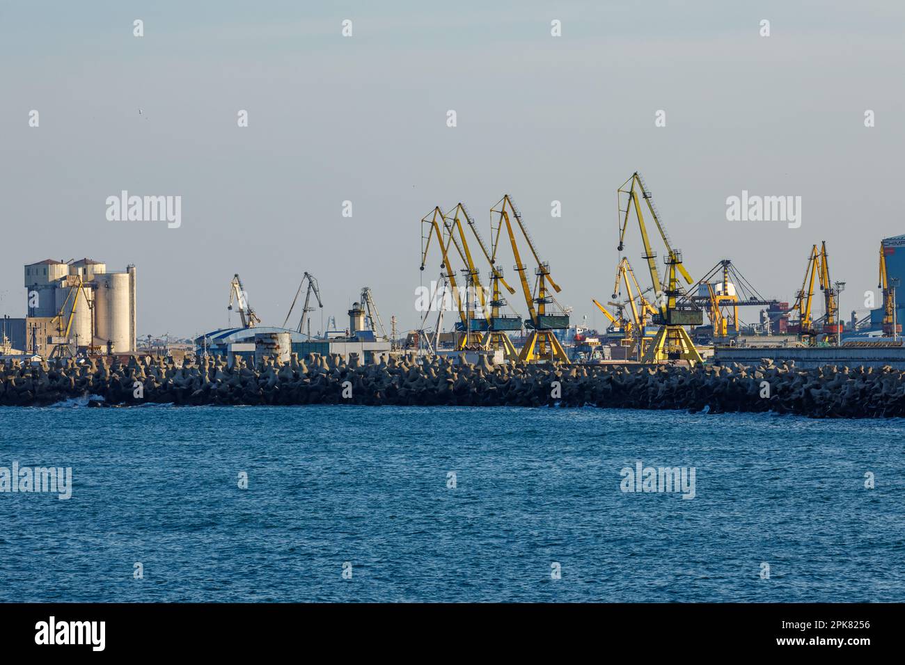 The harbor of Constanta at the Black Sea in Romania Stock Photo - Alamy
