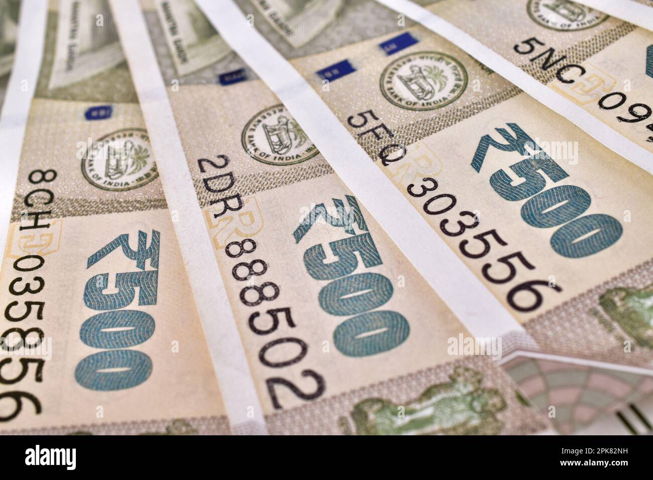 500 rupee note hi-res stock photography and images - Alamy