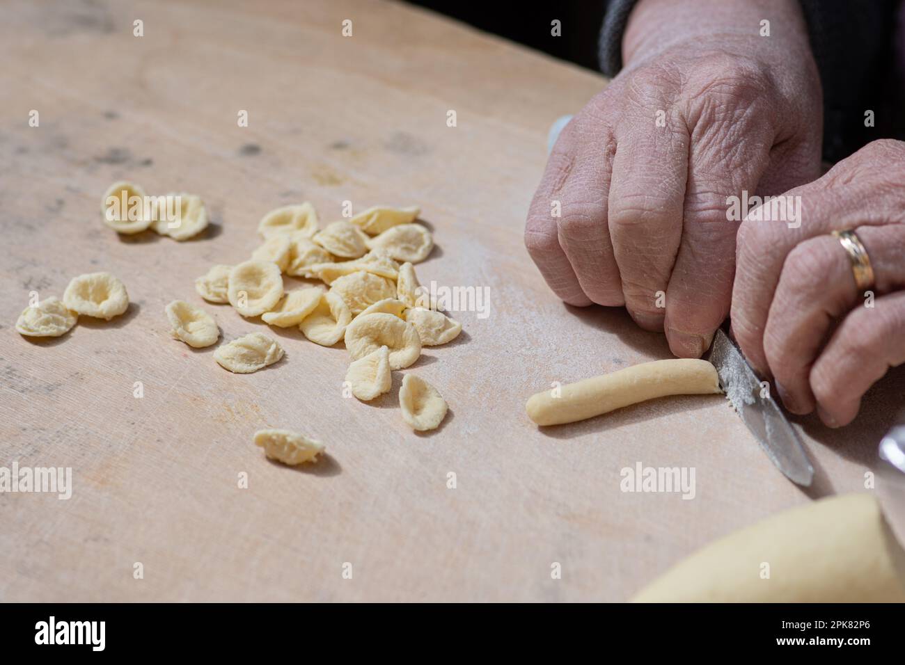 Handmade pasta hi-res stock photography and images - Alamy