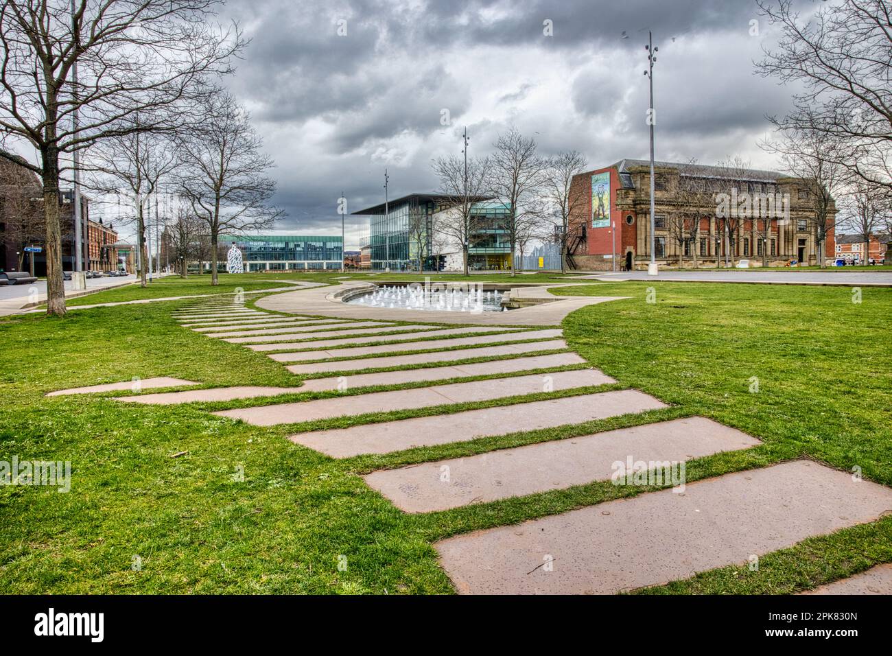 Middlesbrough Central Square, pathway to Mima round the fountain Stock ...