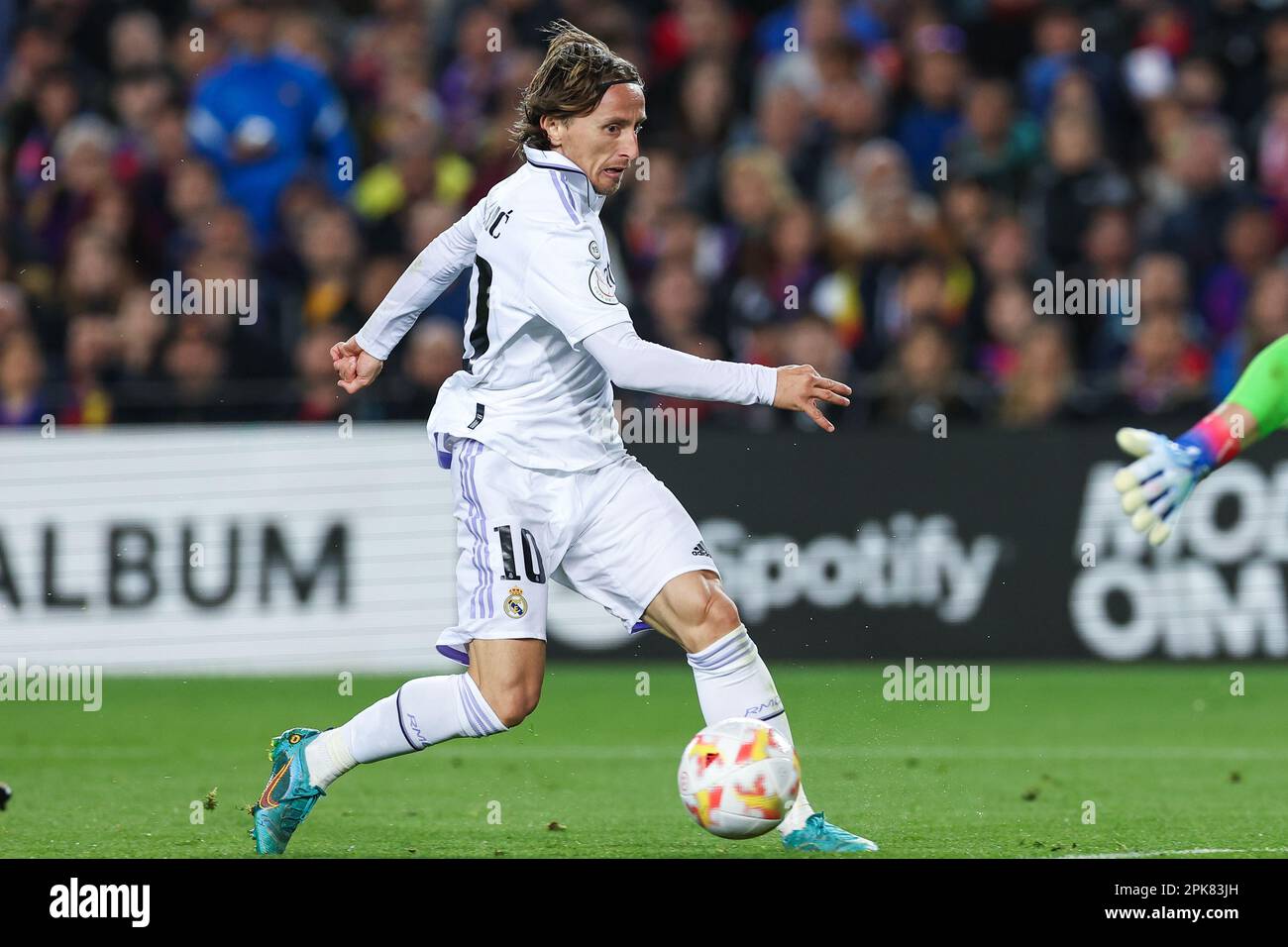BARCELONA, SPAIN - APRIL 5: Luka Modric of Real Madrid in action during ...