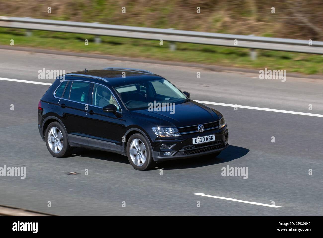2020 Black VW VOLKSWAGEN Tiguan Match TSI EVO S-A 1498cc Petrol SUV ...
