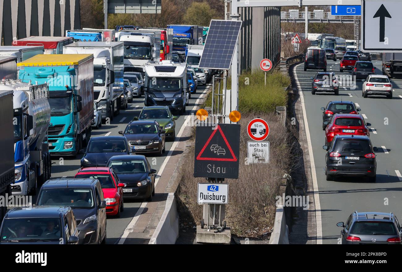 Oberhausen, North Rhine-Westphalia, Germany - Traffic jam on the A3 ...