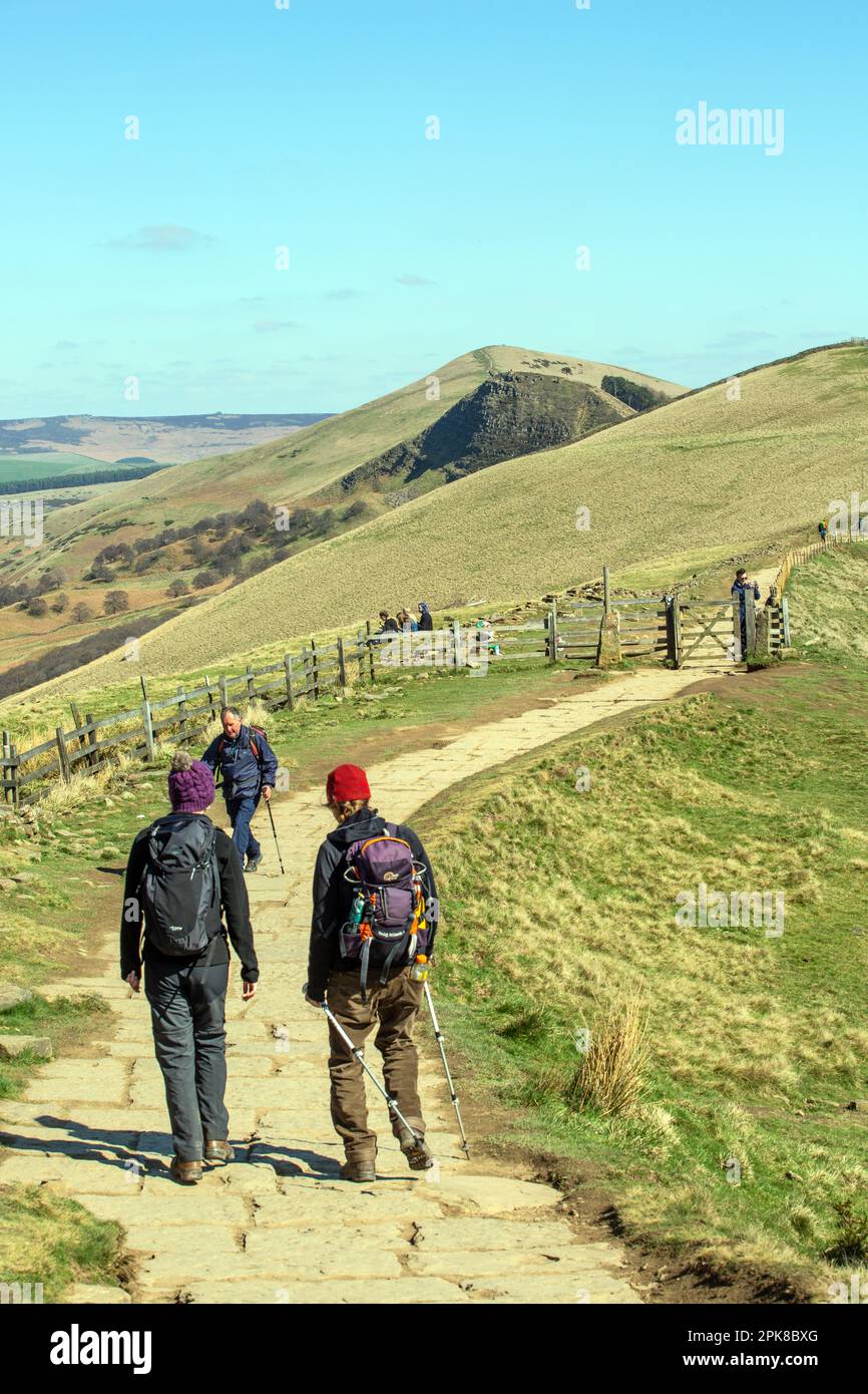 The great ridge walk over Lose Hill, Back Tor, and Hollins cross high ...