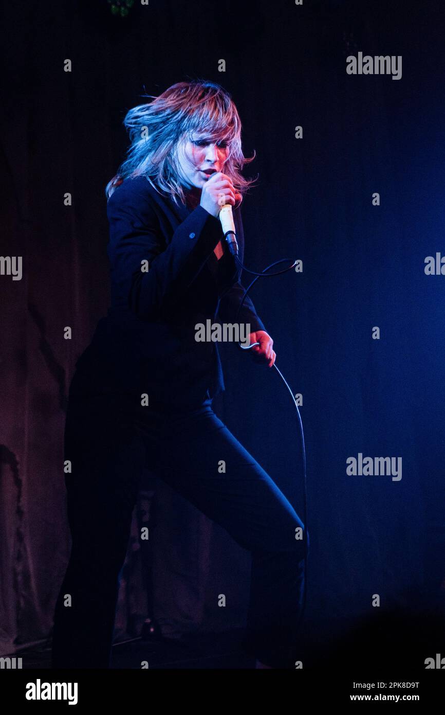 British artist and singer Billy Nomates playing live at La Nau Club in ...