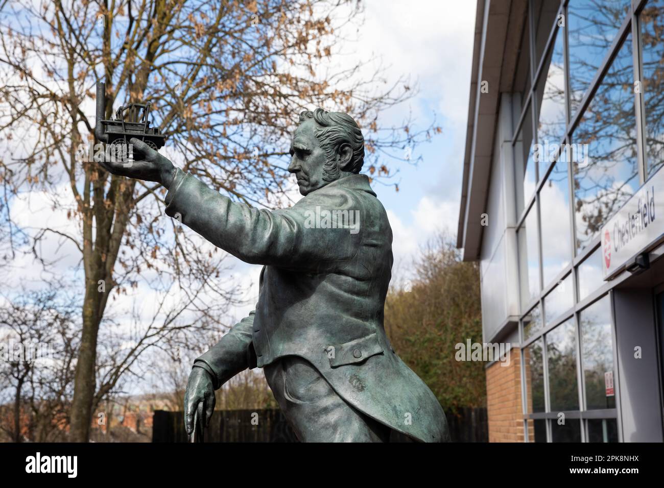 George stephenson statue chesterfield railway hi-res stock photography ...