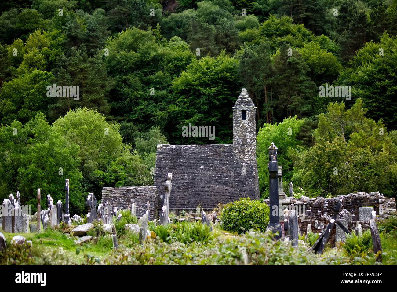 Cemetery in medieval monastery hi-res stock photography and images - Alamy