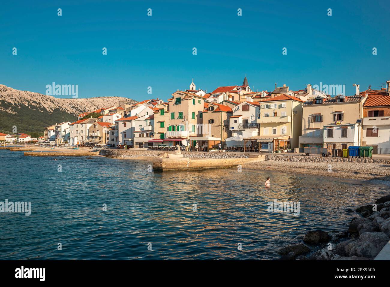 Planting on shutters hi-res stock photography and images - Alamy