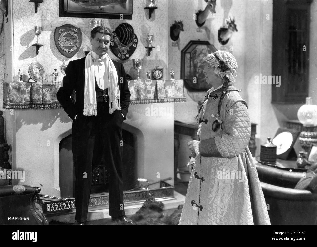 ROGER LIVESEY and MURIEL AKED in THE LIFE AND DEATH OF COLONEL BLIMP ...