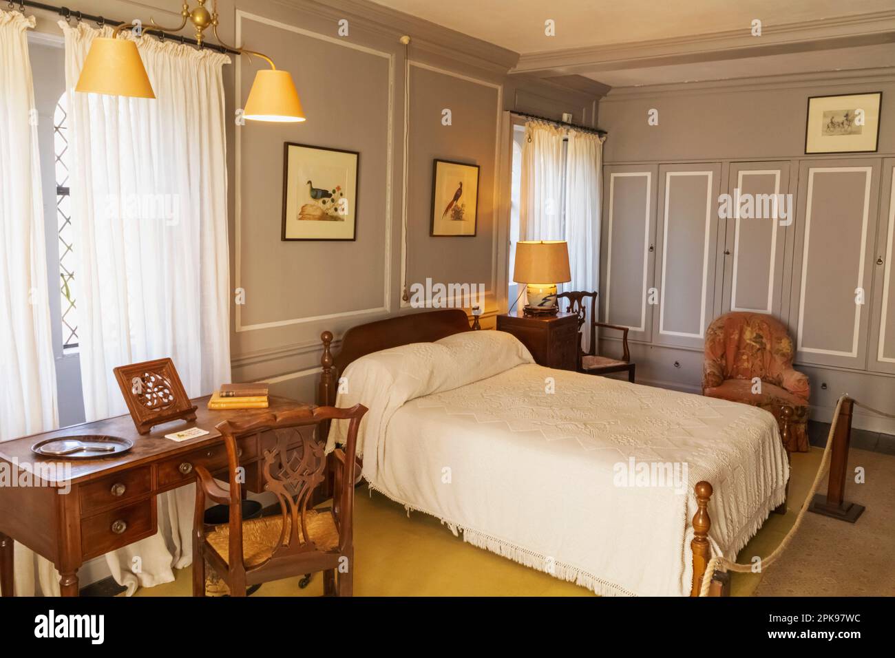 England, Kent, Sevenoaks, Ightham Mote, 14th century Moated Manor House ...