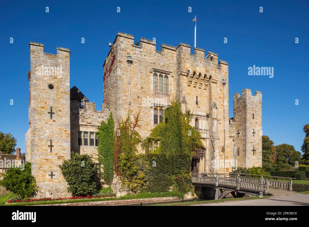Historic kent castle hi-res stock photography and images - Alamy