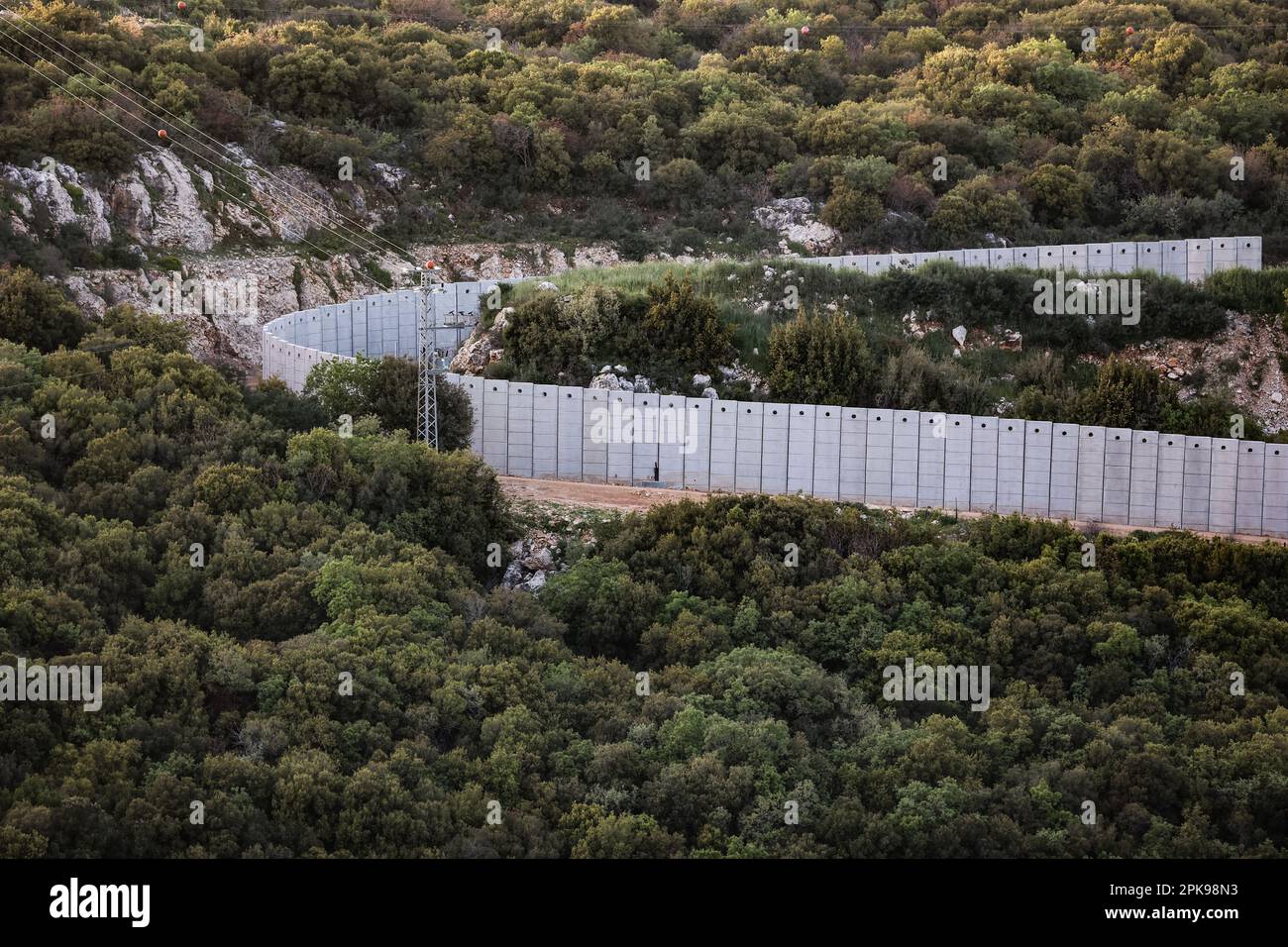 Israeli lebanese border hi-res stock photography and images - Alamy
