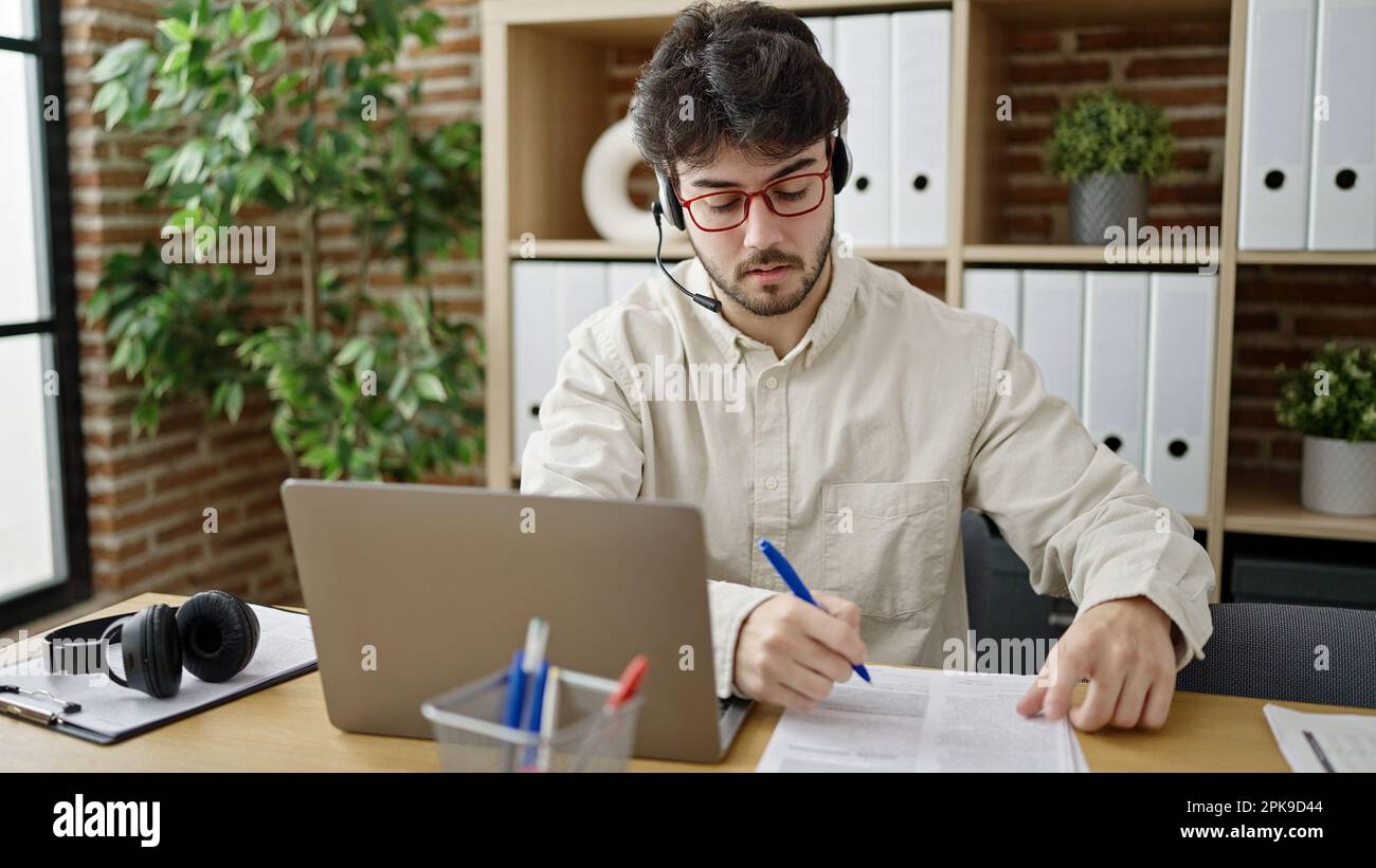 Hispanic man beard speaking microphone hi-res stock photography and ...