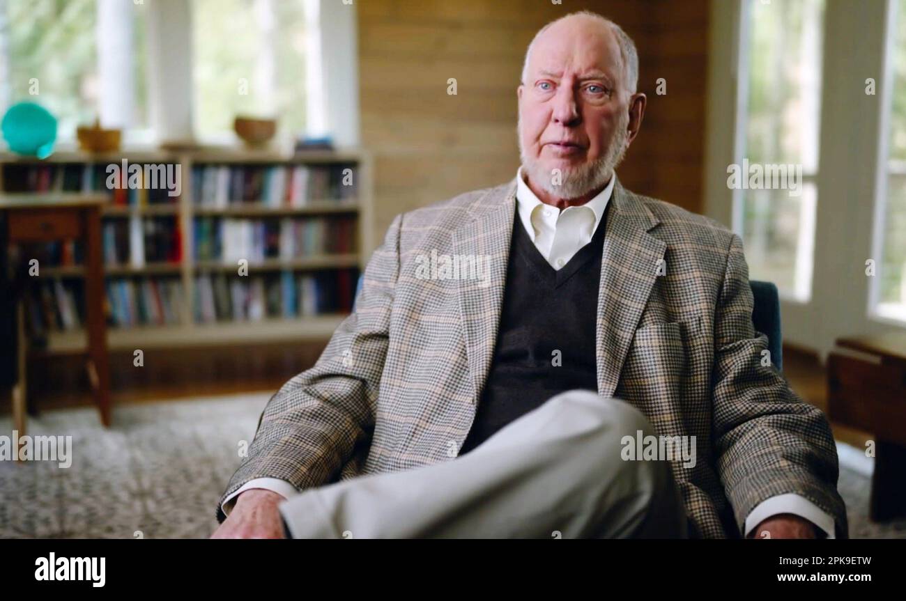 JOIN OR DIE, Robert Putnam, 2023. © The 2050 Group / Courtesy Everett ...