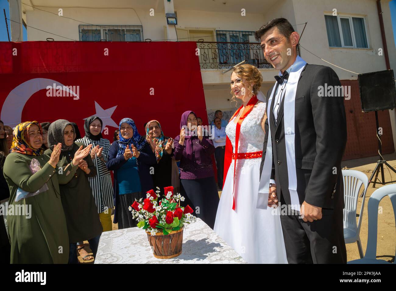 03.09.2017, Turkey, Aksaray, Boghazkeui - Polish-Turkish bride and ...
