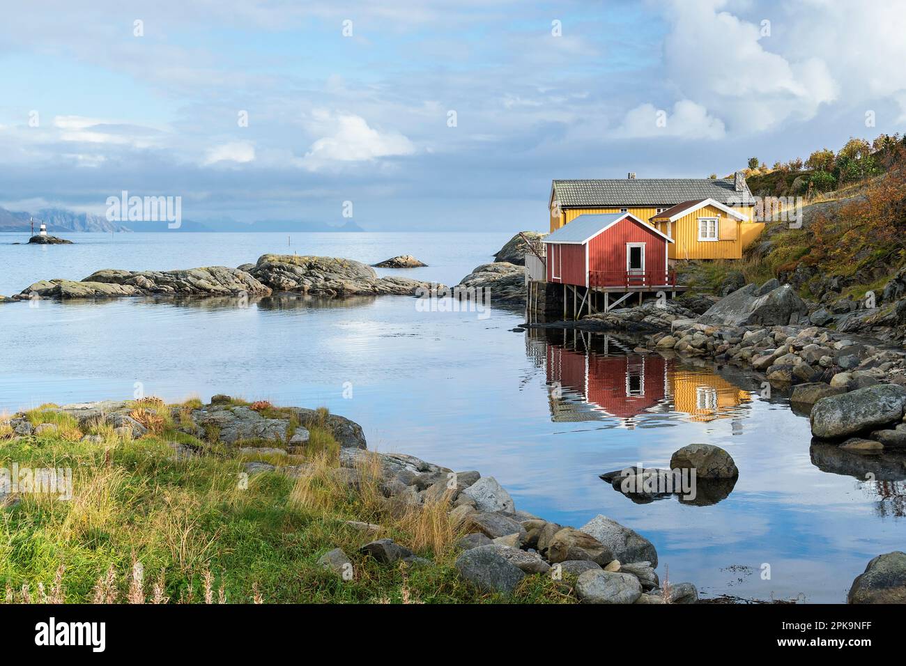 Norway, Lofoten, Moskenesoya, Sorvägen, fjord, archipelago Stock Photo ...