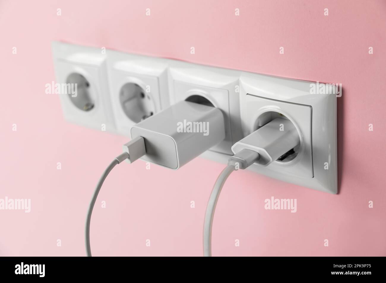 Outlet adapters hi-res stock photography and images - Alamy