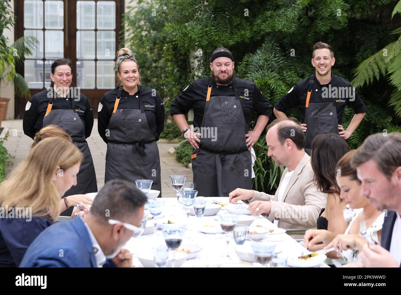 TOP CHEF, from left: contestants Sara Bradley, Sylwia Stachyra, Amar ...