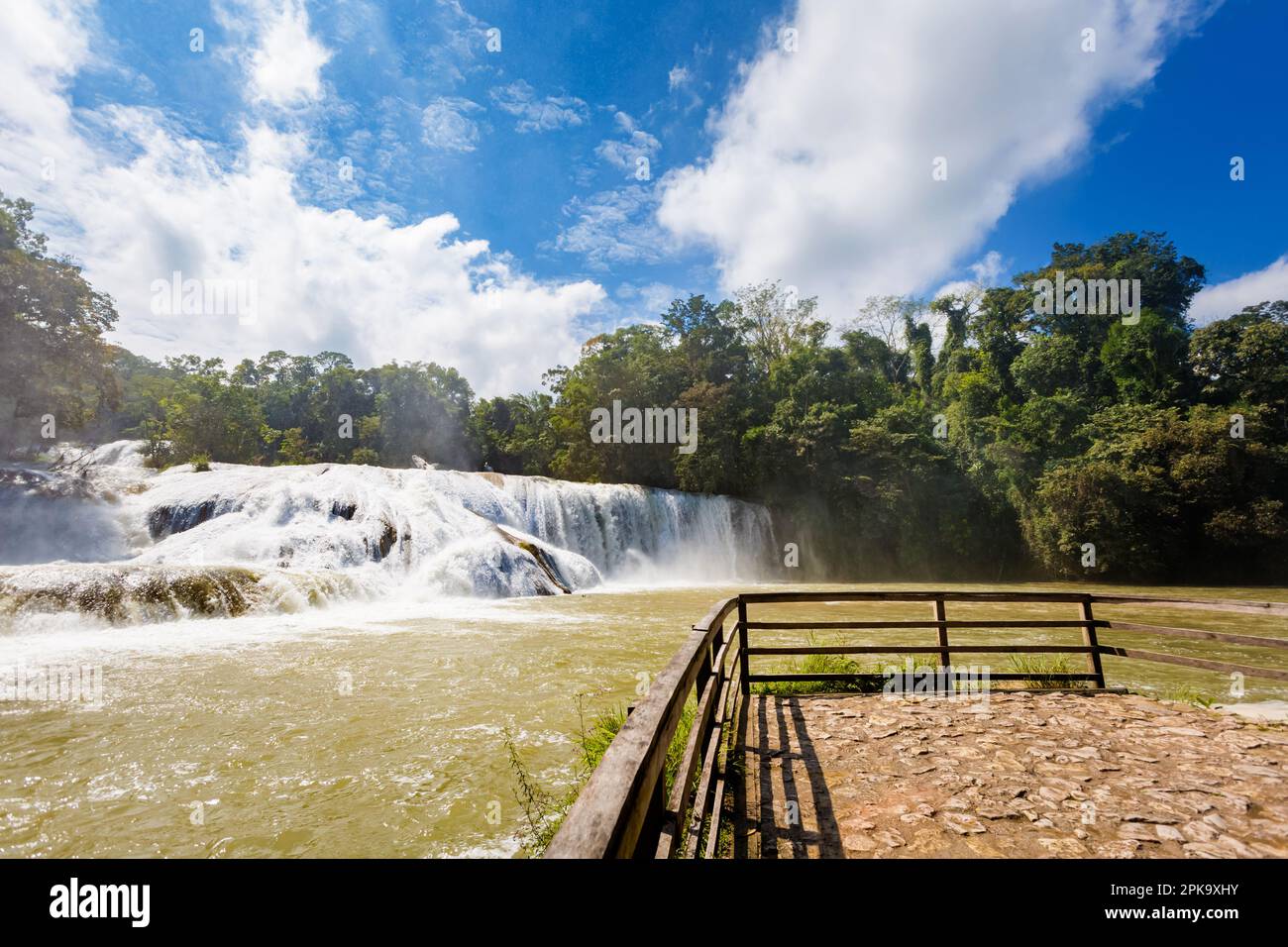 Beautiful landscape of Agua Azul cascades park in Palenque, Mexico ...