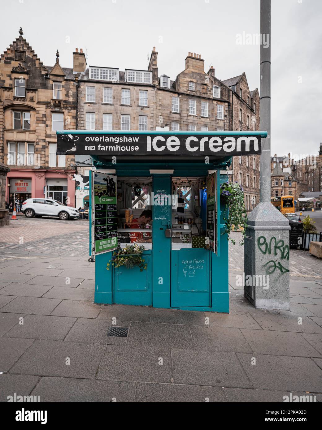 Interior ice cream shop europe hi-res stock photography and images - Alamy