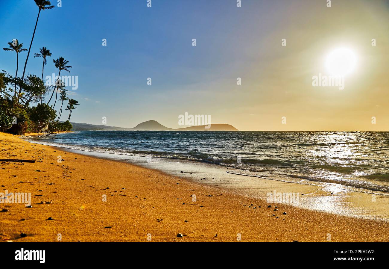 Sunrise on the Ocean Stock Photo - Alamy