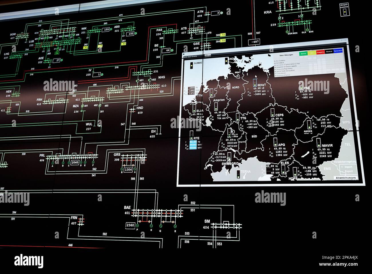 25.01.2023, Germany, Berlin, Berlin - The floor-to-ceiling display ...