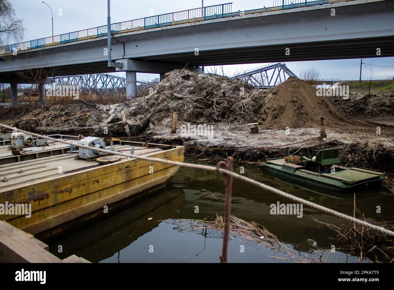 Destroyed bridge in war zone connecting Sloviansk and Lyman in the ...
