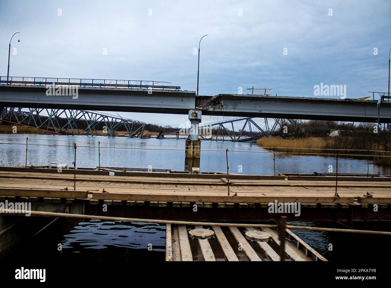 Destroyed bridge in war zone connecting Sloviansk and Lyman in the ...