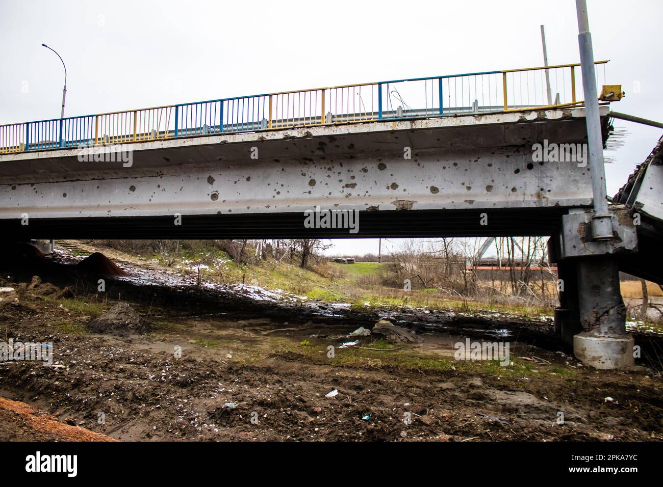 Destroyed bridge in war zone connecting Sloviansk and Lyman in the ...