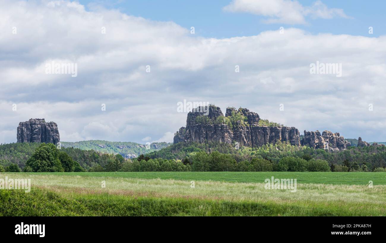 Ashlar sandstone mountains hi-res stock photography and images - Alamy