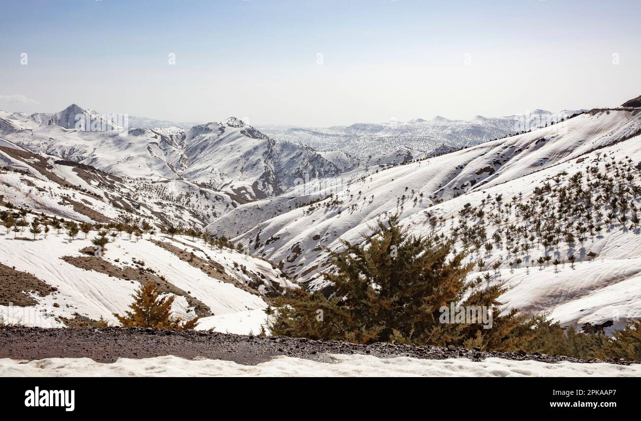 Morocco, Tizi n'Tichka pass, High Atlas Mountains, snow, mountains ...