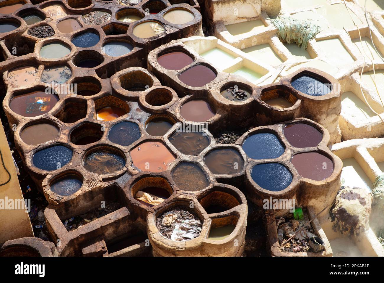 Morocco, Fes, leather tannery, dye works, medina, old town Stock Photo ...