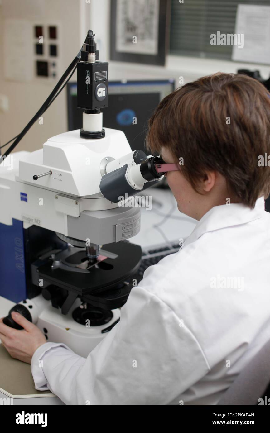 Cytogenetics laboratory hi-res stock photography and images - Alamy