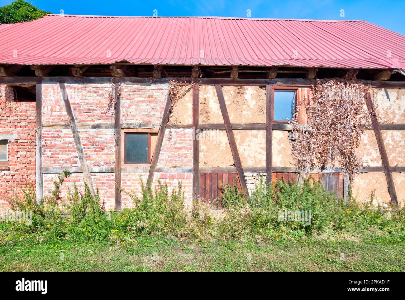 Half-timbered house, clay wall, weathered, texture, background, timber ...