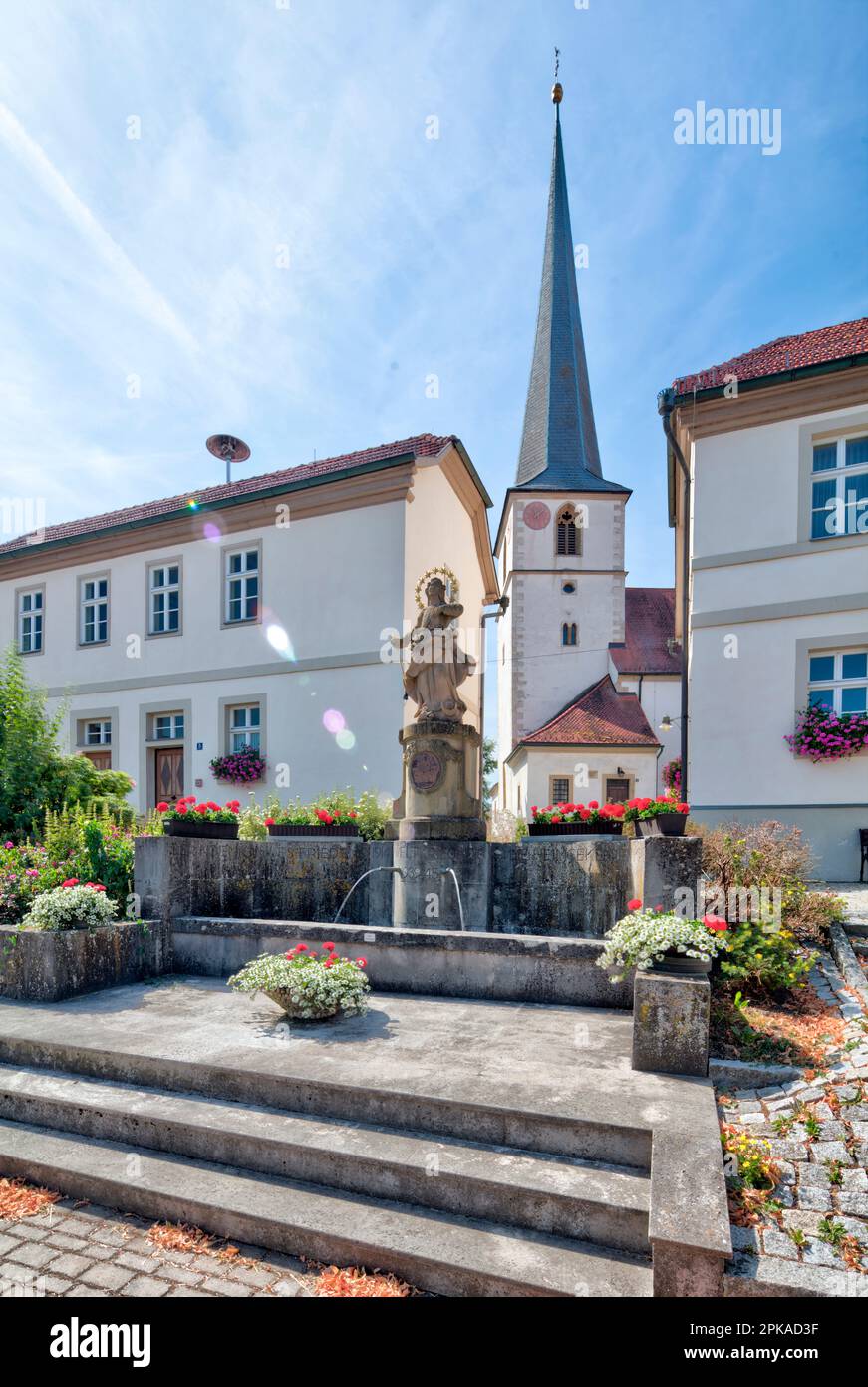 War memorial, town hall, architecture, village view, summer, Hendungen ...