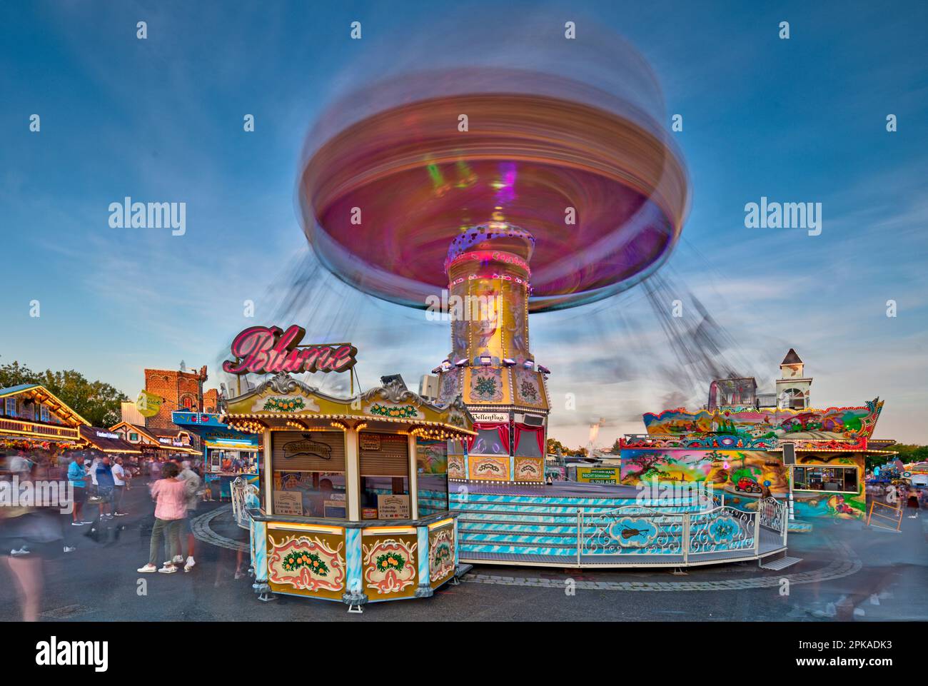 Chain carousel, movement, folk festival, blue hour, Schweinfurt ...