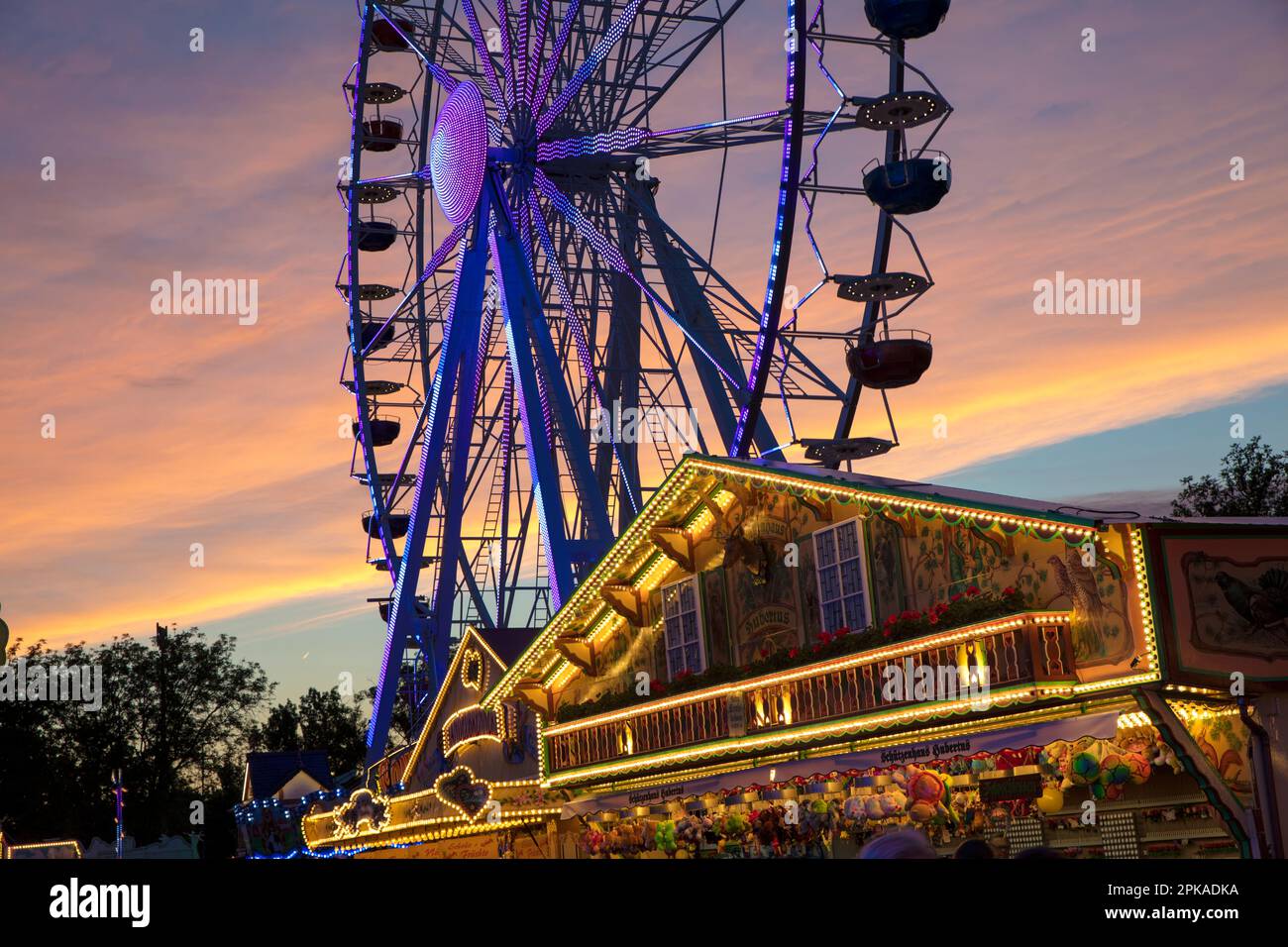 Folk festival, Ferris wheel, fair, carnival, blue hour, Schweinfurt ...