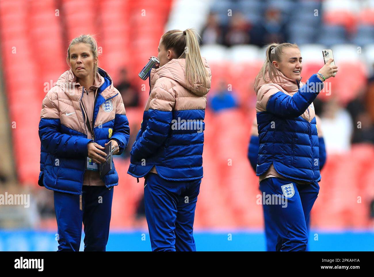 England's Rachel Daly and Georgia Stanway during the Women's ...